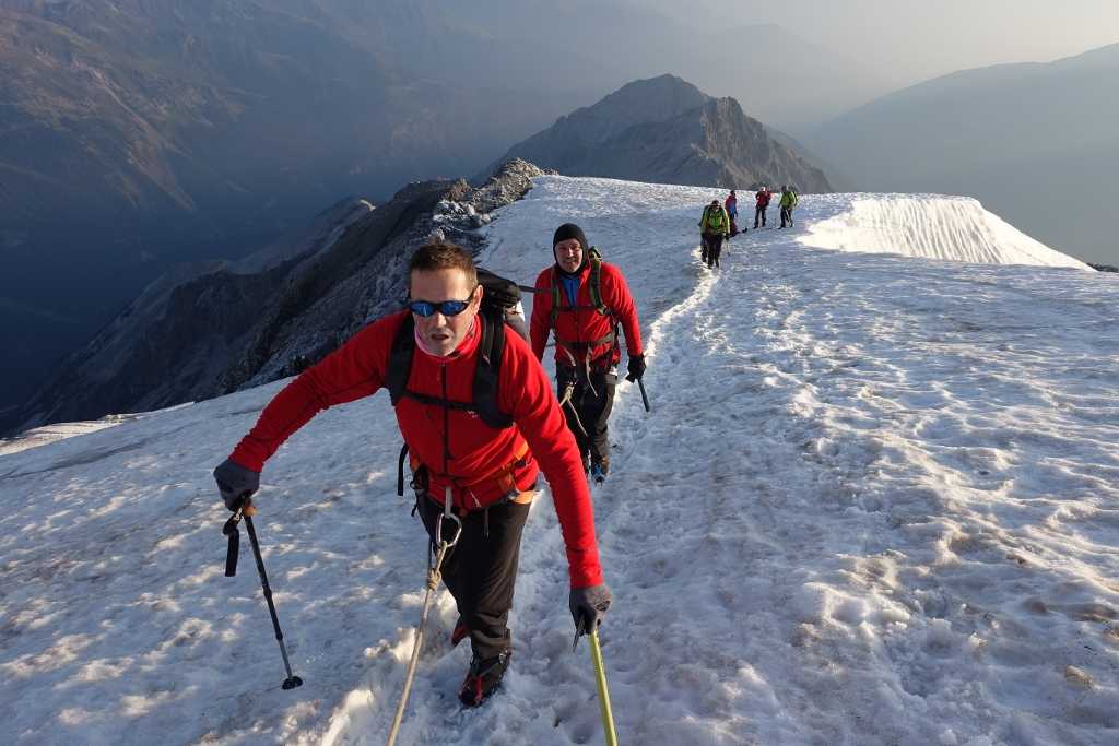 Ortler Normalweg mit Bergführer - sicher den Gipfel erreichen.